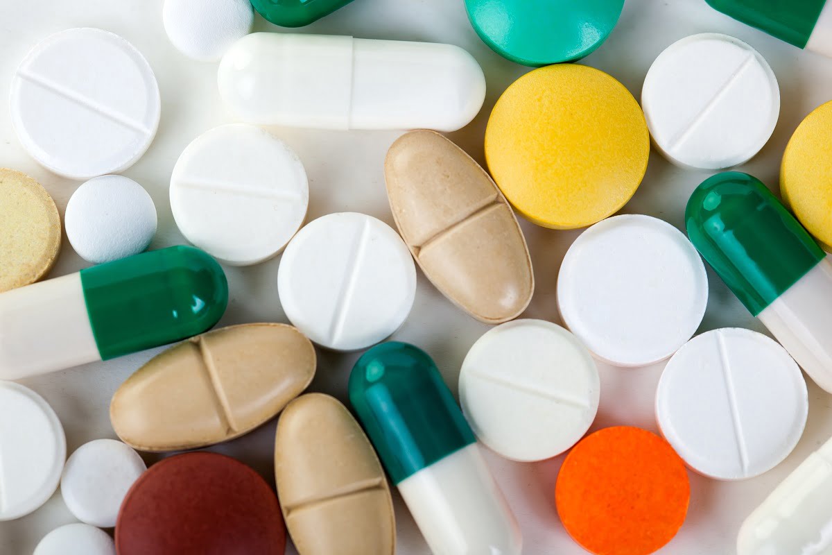 Israeli, Chinese Pharma Firms Ink Deal On Oral Drug Production