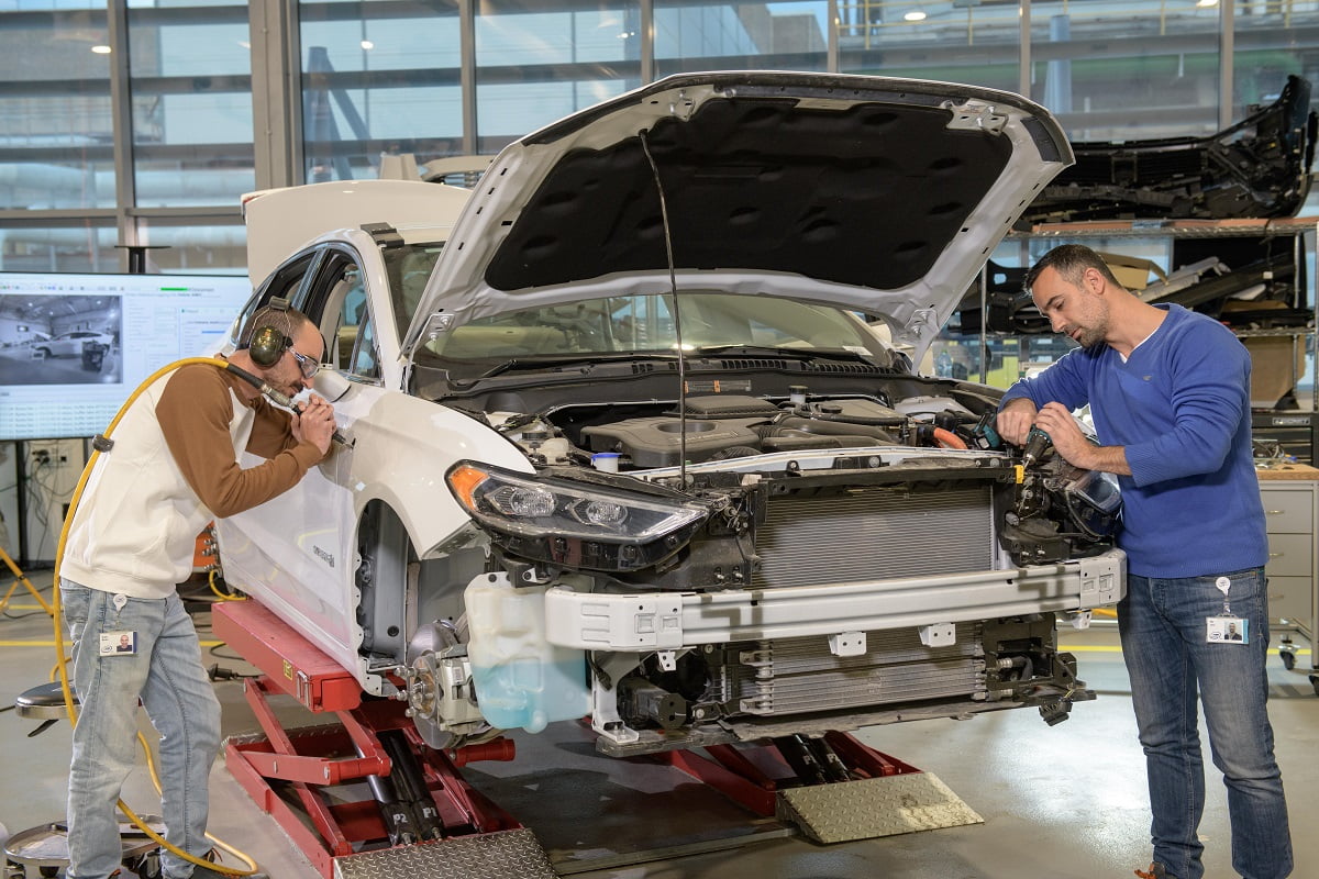 Mobileye Unveils New Software That Controls A Car’s Speed