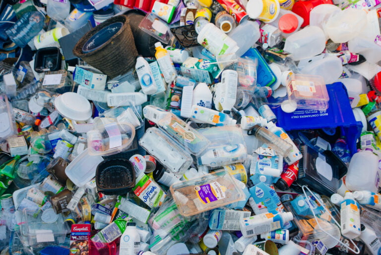 Nanocrystals Save Tons Of Food Packaging From Being Dumped