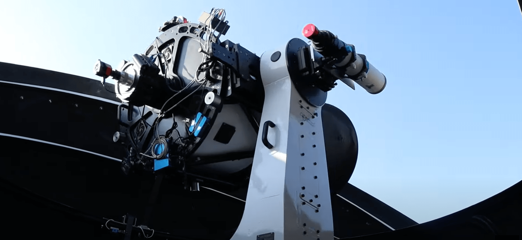 Israel Opens Its First Satellite Observatory