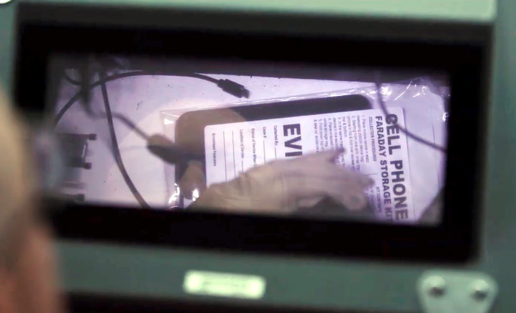 Cellphone Is The Key To Solving Crime With AI