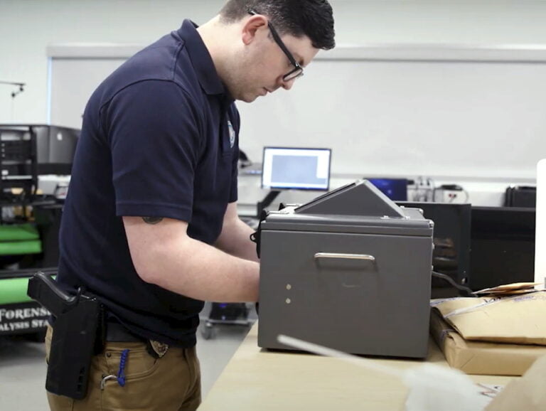 Cellphone Is The Key To Solving Crime With AI