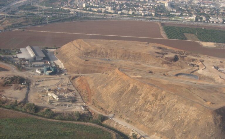 Compost Drum Turning Muck Into Money, Shrinking Israeli Landfills